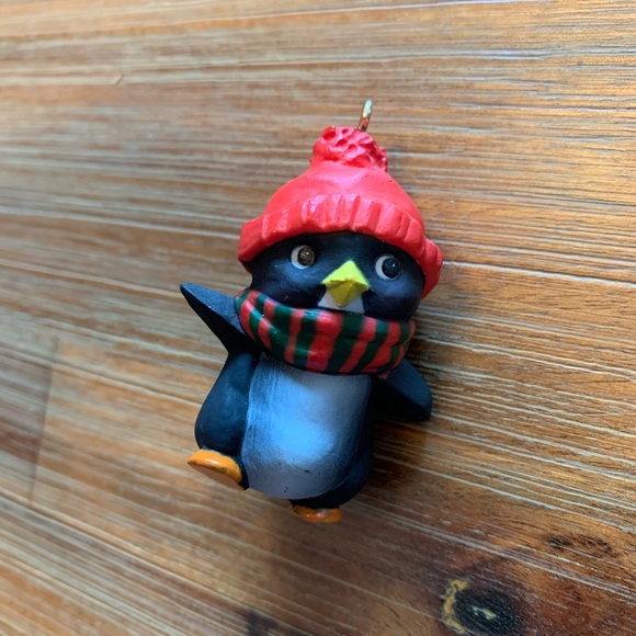 Hallmark | Holiday | Vintage Hallmark Keepsake 981 Perky Penguin ...